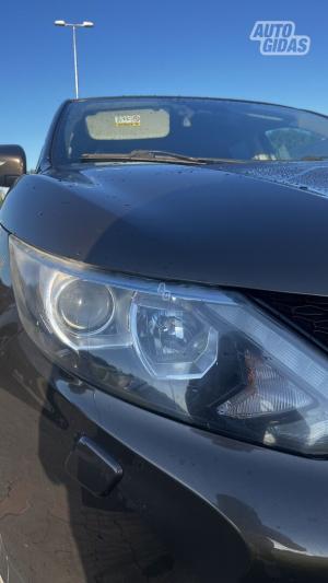 Nissan Qashqai 2014 in Siauliai, with an engine capacity of 1.60 L and mileage of 234 thousand km for 8300 €, photo  on AUTOMOTO.COM.LV