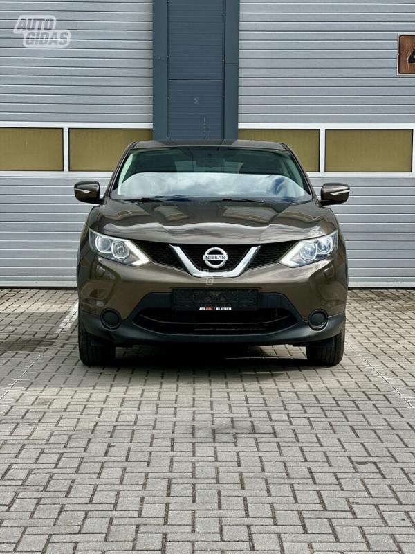 Nissan Qashqai 2014 in Kretinga, with an engine capacity of 1.20 L and mileage of 194 thousand km for 6999 €, photo 2 on AUTOMOTO.COM.LV