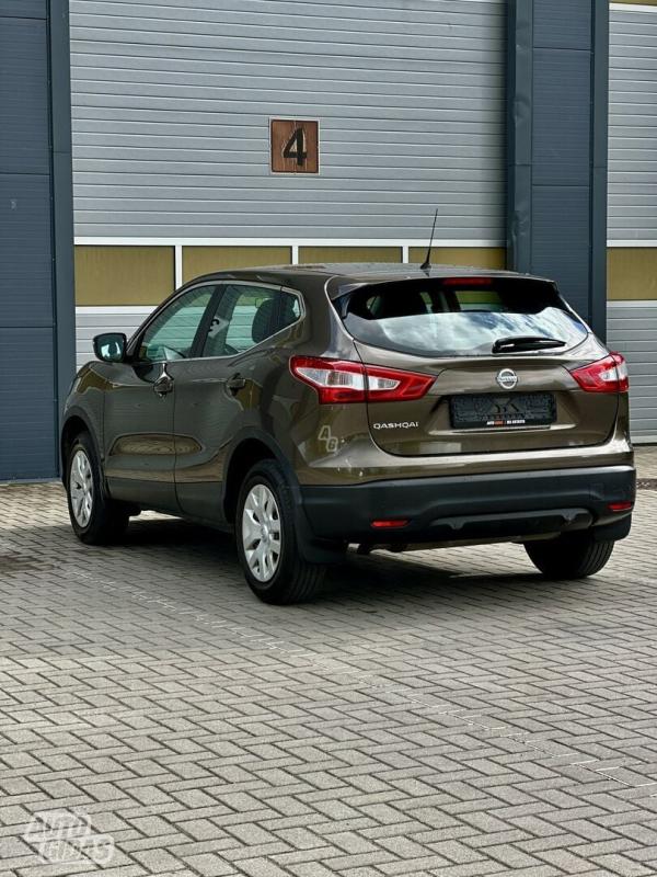 Nissan Qashqai 2014 in Kretinga, with an engine capacity of 1.20 L and mileage of 194 thousand km for 6999 €, photo 6 on AUTOMOTO.COM.LV
