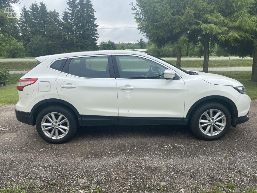 Nissan Qashqai 2014 Šauļi, ar dzinēja tilpumu 1.50 L un nobraukumu 224 tūkst. km par 6200 €, foto 3 vietnē AUTOMOTO.COM.LV