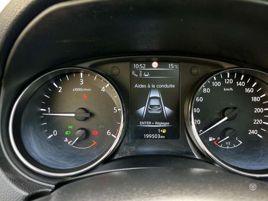Nissan Qashqai 2014 Tauragė, ar dzinēja tilpumu 1.50 L un nobraukumu 198 tūkst. km par 8450 €, foto 16 vietnē AUTOMOTO.COM.LV