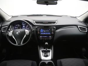 Nissan Qashqai 2015 in Vilnius, with an engine capacity of 1.60 L and mileage of 172 thousand km for 11599 €, photo 2 on AUTOMOTO.COM.LV