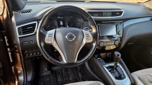 Nissan Qashqai 2015 in Vilnius, with an engine capacity of 1.60 L and mileage of 271 thousand km for 8100 €, photo 5 on AUTOMOTO.COM.LV