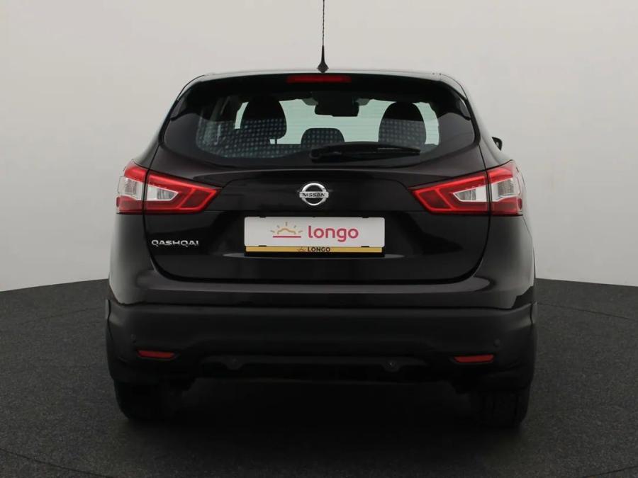 Nissan Qashqai 2015 in Vilnius, with an engine capacity of 1.20 L and mileage of 119 thousand km for 9299 €, photo 5 on AUTOMOTO.COM.LV