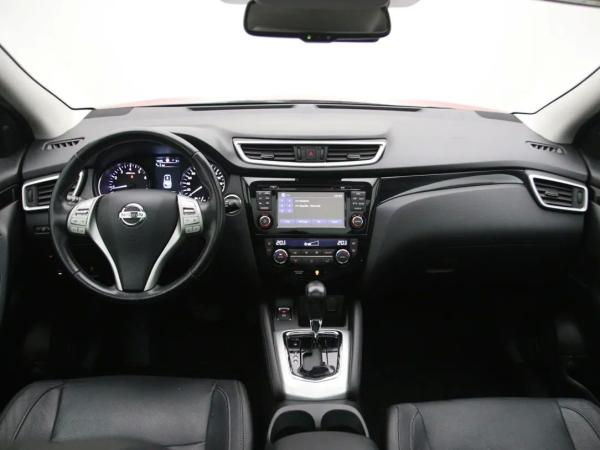 Nissan Qashqai 2015 in Vilnius, with an engine capacity of 1.20 L and mileage of 109 thousand km for 11299 €, photo 2 on AUTOMOTO.COM.LV