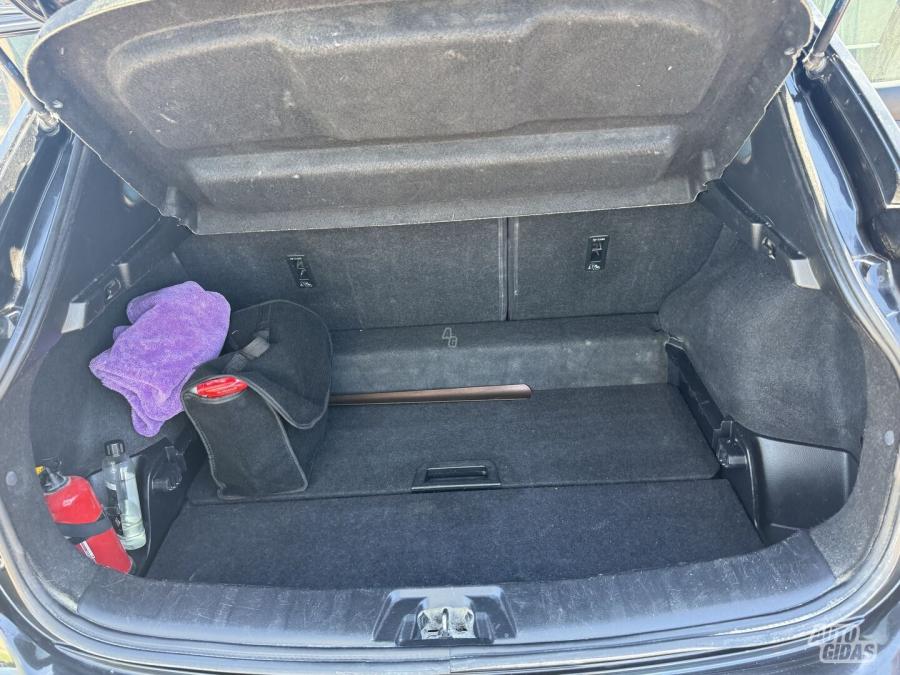 Nissan Qashqai 2015 in Vilnius, with an engine capacity of 1.60 L and mileage of 305 thousand km for 5400 €, photo 7 on AUTOMOTO.COM.LV