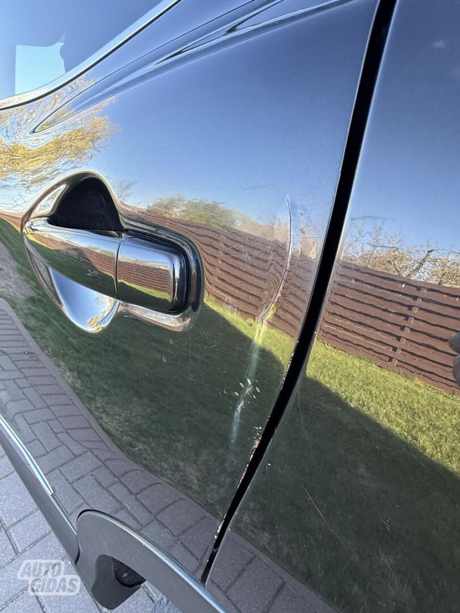 Nissan Qashqai 2015 in Vilnius, with an engine capacity of 1.60 L and mileage of 305 thousand km for 5400 €, photo 12 on AUTOMOTO.COM.LV