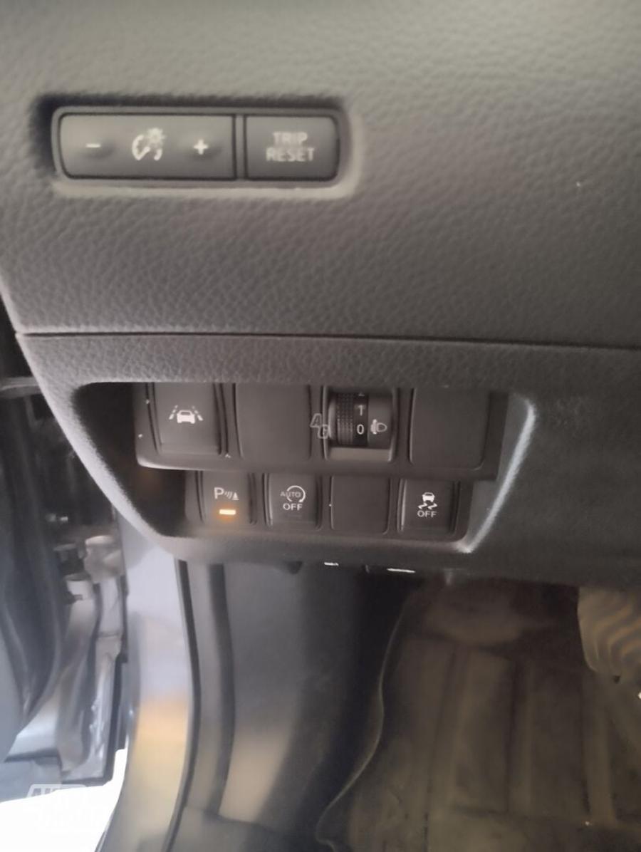 Nissan Qashqai 2015 Šilutė, ar dzinēja tilpumu 1.20 L un nobraukumu 105 tūkst. km par 8800 €, foto 9 vietnē AUTOMOTO.COM.LV