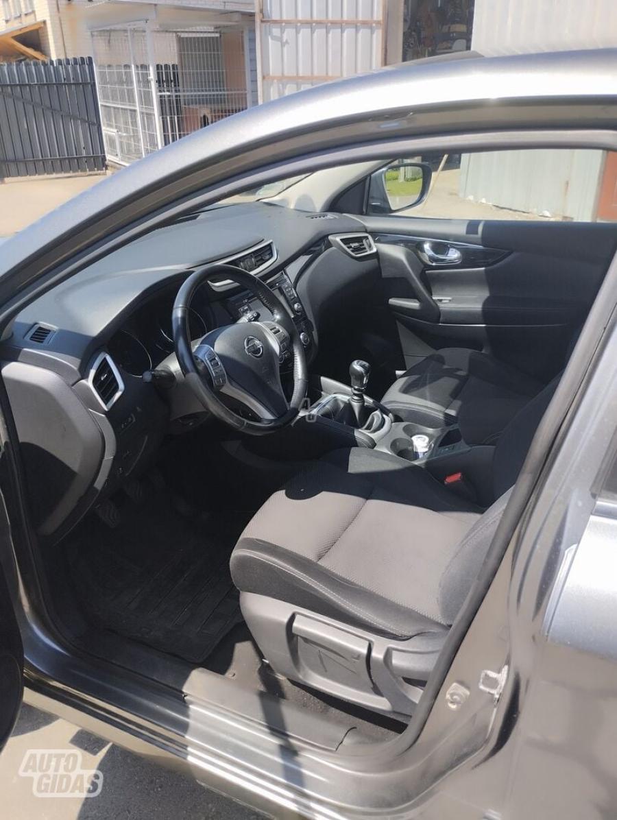 Nissan Qashqai 2015 Šilutė, ar dzinēja tilpumu 1.20 L un nobraukumu 105 tūkst. km par 8800 €, foto 10 vietnē AUTOMOTO.COM.LV
