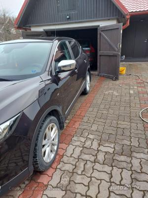 Nissan Qashqai 2015 Tallina, ar dzinēja tilpumu 1.20 L un nobraukumu 140 tūkst. km par 7500 €, foto  vietnē AUTOMOTO.COM.LV
