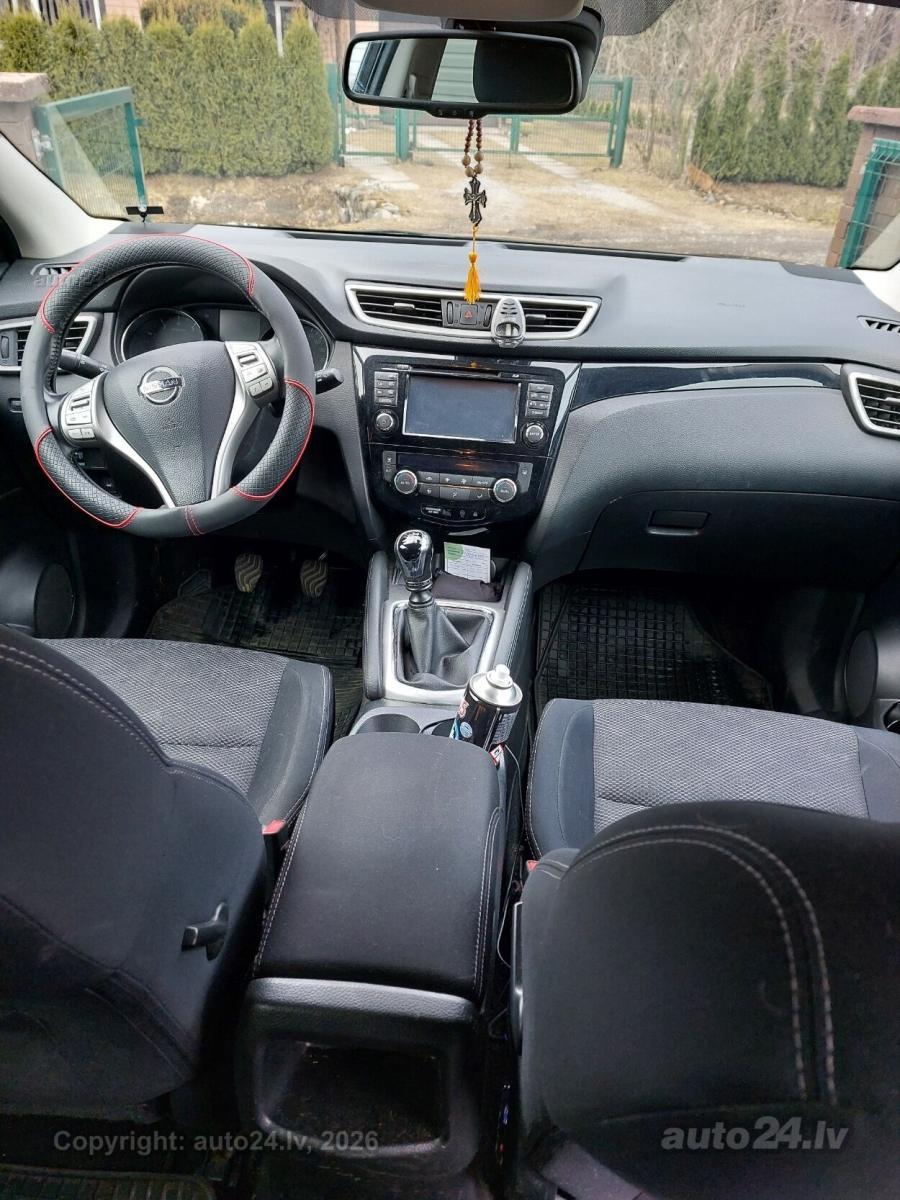 Nissan Qashqai 2015 Tallina, ar dzinēja tilpumu 1.20 L un nobraukumu 140 tūkst. km par 7500 €, foto 6 vietnē AUTOMOTO.COM.LV