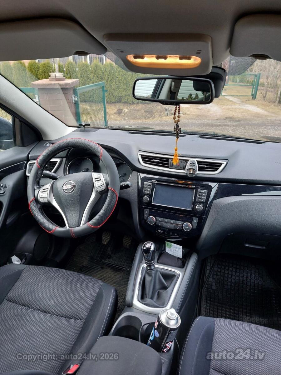 Nissan Qashqai 2015 Tallina, ar dzinēja tilpumu 1.20 L un nobraukumu 140 tūkst. km par 7500 €, foto 7 vietnē AUTOMOTO.COM.LV