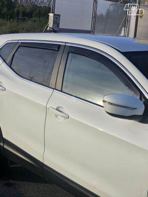 Nissan Qashqai 2015 Šauļi, ar dzinēja tilpumu 1.20 L un nobraukumu 260 tūkst. km par 6100 €, foto 3 vietnē AUTOMOTO.COM.LV