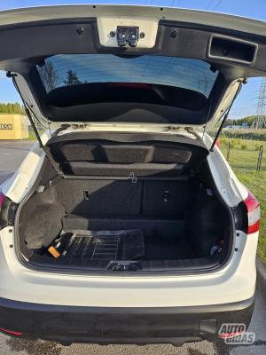 Nissan Qashqai 2015 Šauļi, ar dzinēja tilpumu 1.20 L un nobraukumu 260 tūkst. km par 6100 €, foto 14 vietnē AUTOMOTO.COM.LV