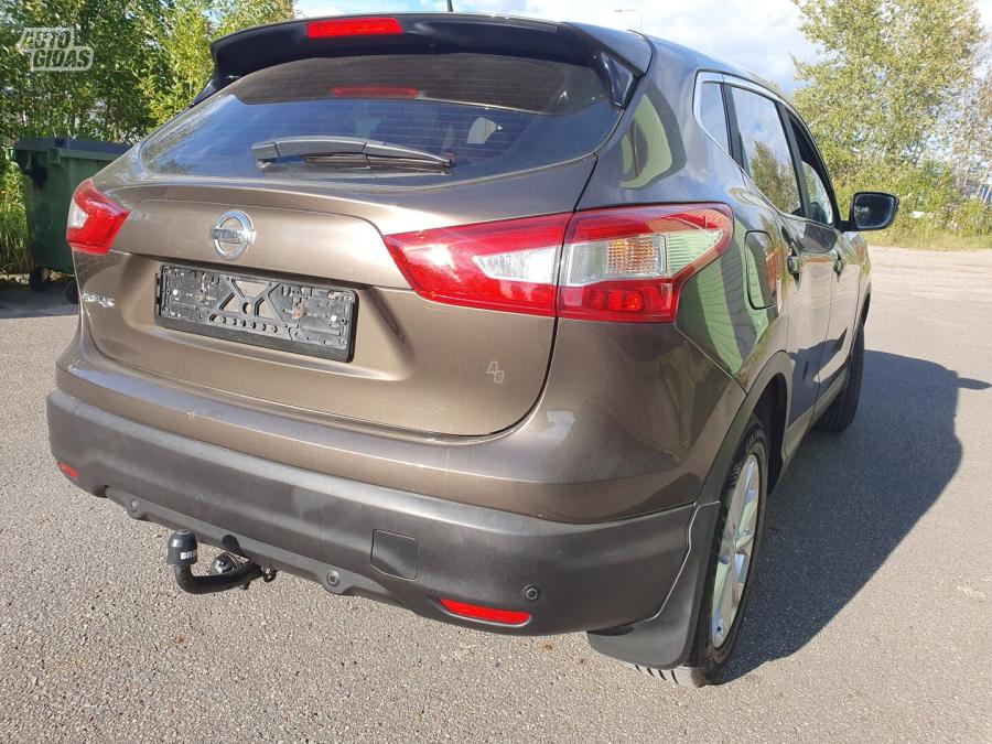 Nissan Qashqai 2015 Šauļi, ar dzinēja tilpumu 1.20 L un nobraukumu 196 tūkst. km par 6600 €, foto 10 vietnē AUTOMOTO.COM.LV