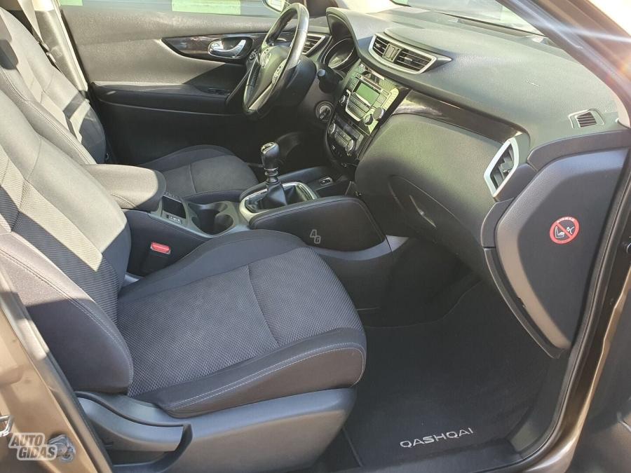 Nissan Qashqai 2015 Šauļi, ar dzinēja tilpumu 1.20 L un nobraukumu 196 tūkst. km par 6600 €, foto 20 vietnē AUTOMOTO.COM.LV