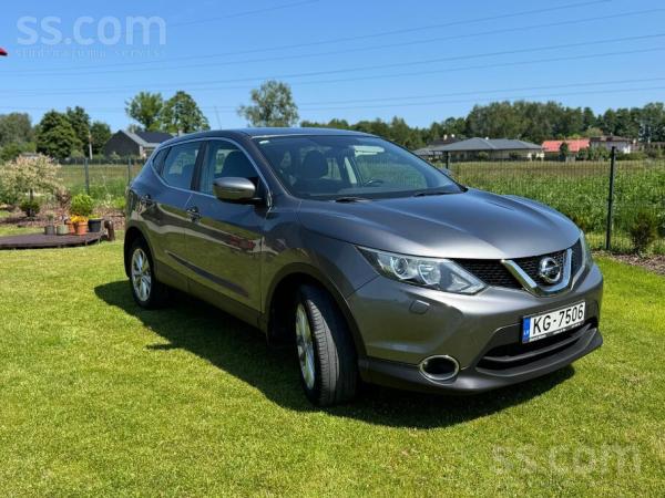 Nissan Qashqai 2016 in Riga, with an engine capacity of 1.20 L and mileage of 103 thousand km for 10875 €, photo 3 on AUTOMOTO.COM.LV