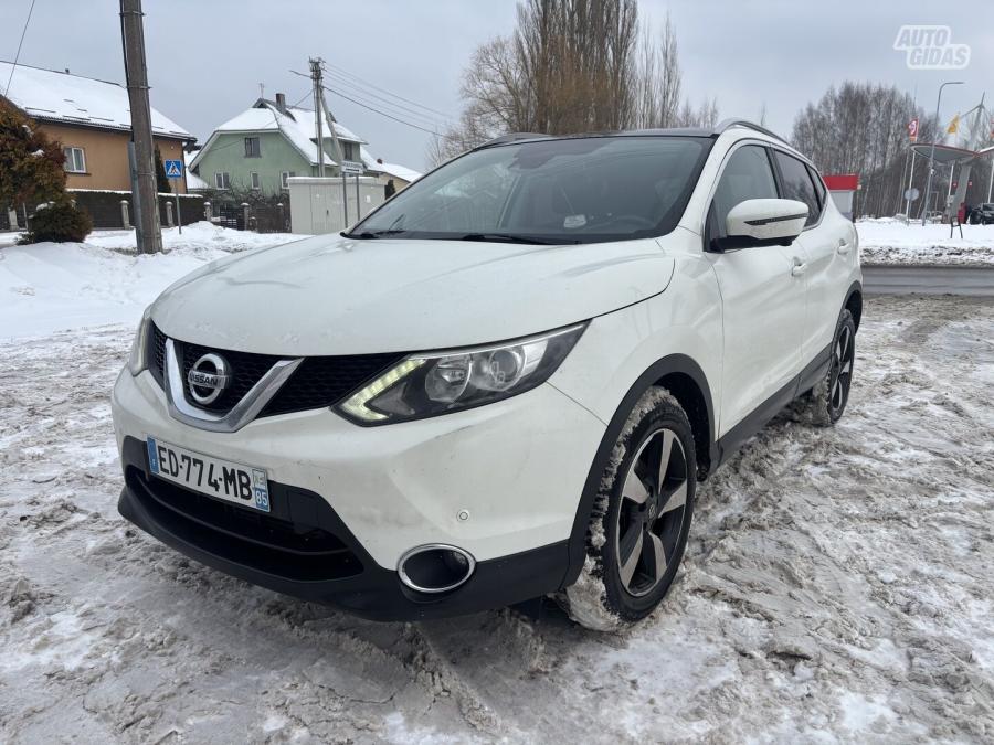 Nissan Qashqai 2016 Tauragė, ar dzinēja tilpumu 1.20 L un nobraukumu 140 tūkst. km par 7700 €, foto 1 vietnē AUTOMOTO.COM.LV