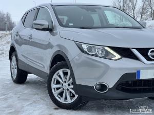 Nissan Qashqai 2016 in Taurage, with an engine capacity of 1.60 L and mileage of 185 thousand km for 8700 €, photo 5 on AUTOMOTO.COM.LV