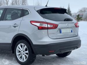 Nissan Qashqai 2016 in Taurage, with an engine capacity of 1.60 L and mileage of 185 thousand km for 8700 €, photo 7 on AUTOMOTO.COM.LV