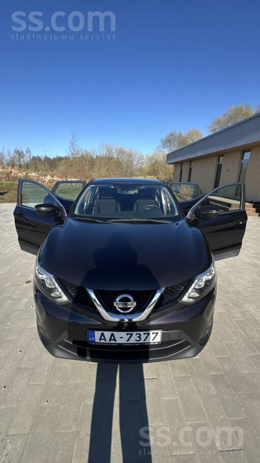 Nissan Qashqai 2016 in Ogre, with an engine capacity of 1.20 L and mileage of 176 thousand km for 6900 €, photo 5 on AUTOMOTO.COM.LV