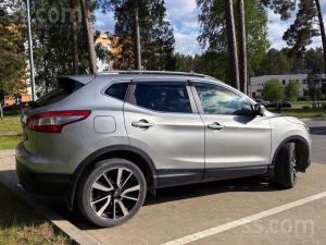 Nissan Qashqai 2016 Rīga, ar dzinēja tilpumu 1.60 L un nobraukumu 153 tūkst. km par 9700 €, foto  vietnē AUTOMOTO.COM.LV