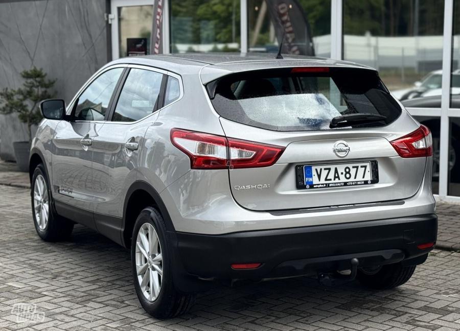 Nissan Qashqai 2016 in Radviliskis, with an engine capacity of 1.20 L and mileage of 134 thousand km for 7950 €, photo 13 on AUTOMOTO.COM.LV