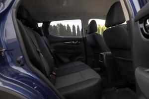 Nissan Qashqai 2016 Jelgava, ar dzinēja tilpumu 1.60 L un nobraukumu 125 tūkst. km par 12700 €, foto 21 vietnē AUTOMOTO.COM.LV