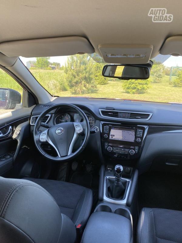 Nissan Qashqai 2016 in Kaunas, with an engine capacity of 1.50 L and mileage of 144 thousand km for 9000 €, photo 3 on AUTOMOTO.COM.LV