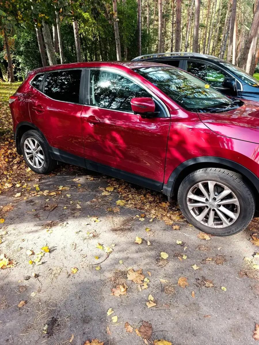 Nissan Qashqai 2016 in Jurmala, with an engine capacity of 1.50 L and mileage of 118 thousand km for 8100 €, photo 3 on AUTOMOTO.COM.LV
