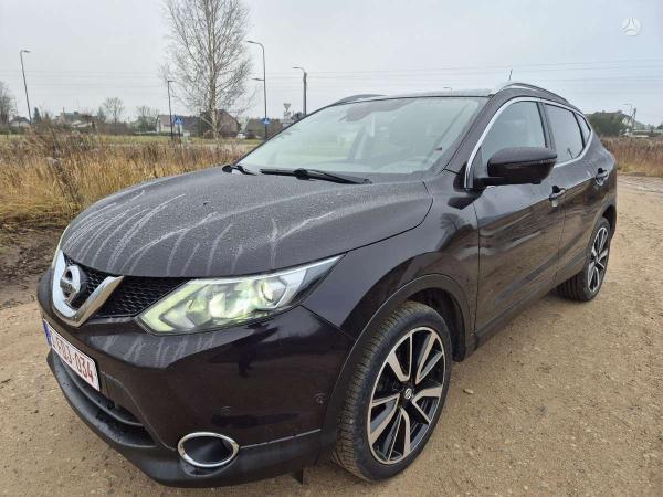 Nissan Qashqai 2017 in Taurage, with an engine capacity of 1.20 L and mileage of 143 thousand km for 8800 €, photo 1 on AUTOMOTO.COM.LV