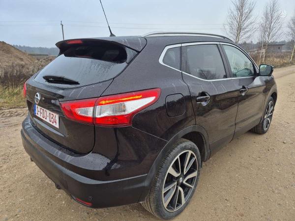 Nissan Qashqai 2017 in Taurage, with an engine capacity of 1.20 L and mileage of 143 thousand km for 8800 €, photo 4 on AUTOMOTO.COM.LV