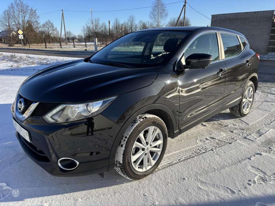 Nissan Qashqai 2017 in Taurage, with an engine capacity of 1.60 L and mileage of 182 thousand km for 9500 €, photo 1 on AUTOMOTO.COM.LV