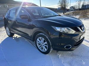Nissan Qashqai 2017 in Taurage, with an engine capacity of 1.60 L and mileage of 182 thousand km for 9500 €, photo 4 on AUTOMOTO.COM.LV