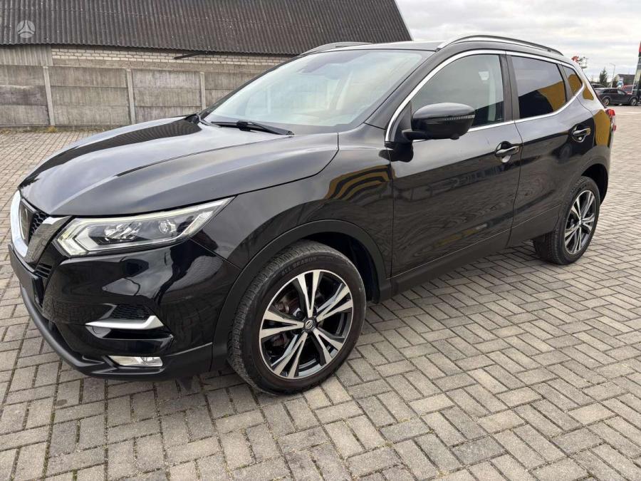 Nissan Qashqai 2017 Tauragė, ar dzinēja tilpumu 1.20 L un nobraukumu 82 tūkst. km par 10500 €, foto 1 vietnē AUTOMOTO.COM.LV