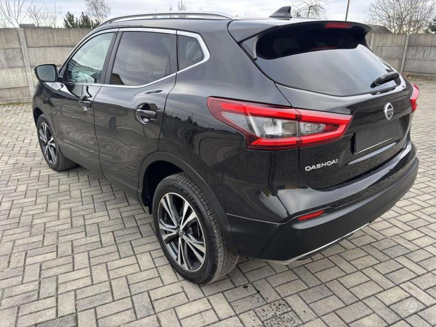 Nissan Qashqai 2017 Tauragė, ar dzinēja tilpumu 1.20 L un nobraukumu 82 tūkst. km par 10500 €, foto 9 vietnē AUTOMOTO.COM.LV