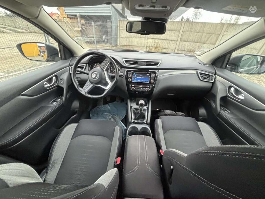Nissan Qashqai 2017 Tauragė, ar dzinēja tilpumu 1.20 L un nobraukumu 82 tūkst. km par 10500 €, foto 11 vietnē AUTOMOTO.COM.LV