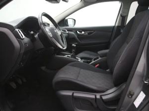 Nissan Qashqai 2017 in Vilnius, with an engine capacity of 1.20 L and mileage of 153 thousand km for 10899 €, photo 5 on AUTOMOTO.COM.LV
