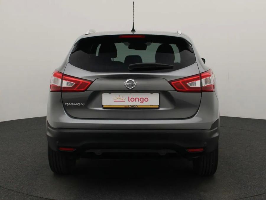 Nissan Qashqai 2017 in Vilnius, with an engine capacity of 1.20 L and mileage of 153 thousand km for 10899 €, photo 6 on AUTOMOTO.COM.LV