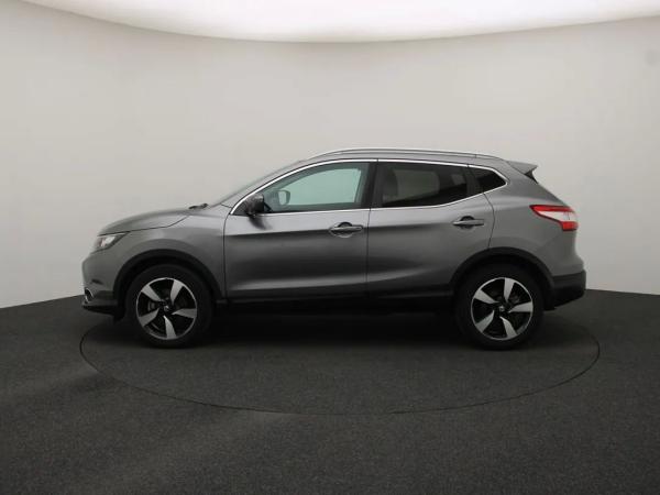 Nissan Qashqai 2017 in Vilnius, with an engine capacity of 1.20 L and mileage of 174 thousand km for 10299 €, photo 5 on AUTOMOTO.COM.LV