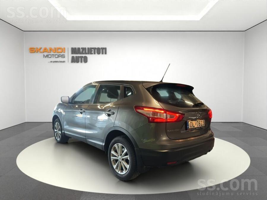 Nissan Qashqai 2017 Rīga, ar dzinēja tilpumu 1.60 L un nobraukumu 163 tūkst. km par 9290 €, foto 5 vietnē AUTOMOTO.COM.LV