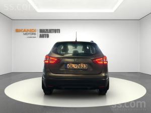 Nissan Qashqai 2017 Rīga, ar dzinēja tilpumu 1.60 L un nobraukumu 163 tūkst. km par 9290 €, foto 6 vietnē AUTOMOTO.COM.LV