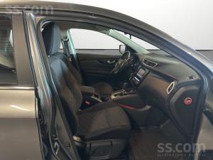 Nissan Qashqai 2017 Rīga, ar dzinēja tilpumu 1.60 L un nobraukumu 163 tūkst. km par 9290 €, foto 17 vietnē AUTOMOTO.COM.LV
