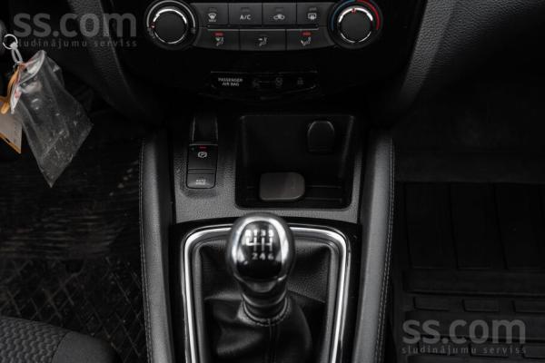 Nissan Qashqai 2017 Rīga, ar dzinēja tilpumu 1.60 L un nobraukumu 232 tūkst. km par 8499 €, foto 9 vietnē AUTOMOTO.COM.LV