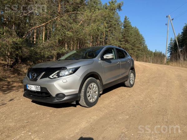 Nissan Qashqai 2017 Cēsis, ar dzinēja tilpumu 1.60 L un nobraukumu 169 tūkst. km par 9100 €, foto 1 vietnē AUTOMOTO.COM.LV