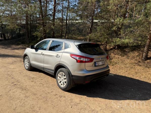 Nissan Qashqai 2017 Cēsis, ar dzinēja tilpumu 1.60 L un nobraukumu 169 tūkst. km par 9100 €, foto 3 vietnē AUTOMOTO.COM.LV