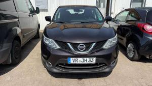 Nissan Qashqai 2017 in Siauliai, with an engine capacity of 1.60 L and mileage of 237 thousand km for 8200 €, photo  on AUTOMOTO.COM.LV