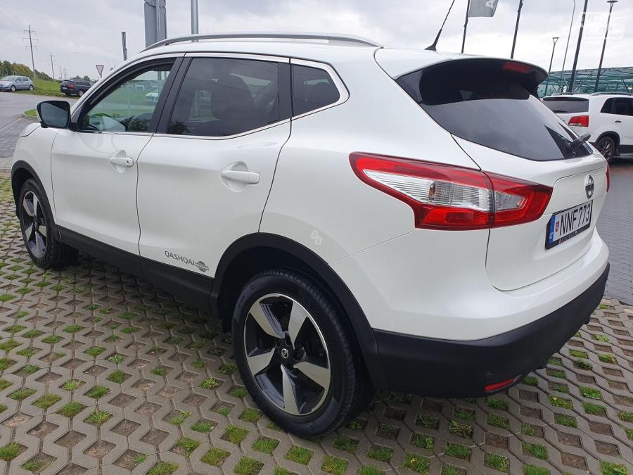 Nissan Qashqai 2017 Šauļi, ar dzinēja tilpumu 1.60 L un nobraukumu 201 tūkst. km par 7600 €, foto 8 vietnē AUTOMOTO.COM.LV