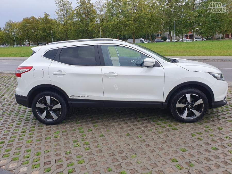 Nissan Qashqai 2017 Šauļi, ar dzinēja tilpumu 1.60 L un nobraukumu 201 tūkst. km par 7600 €, foto 9 vietnē AUTOMOTO.COM.LV