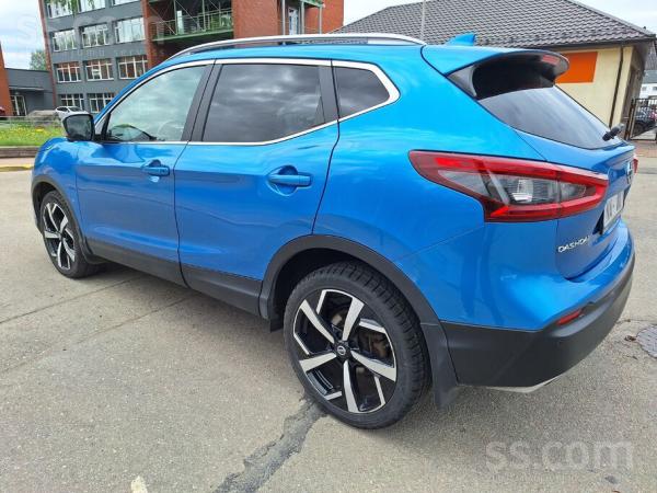 Nissan Qashqai 2018 in Riga, with an engine capacity of 1.20 L and mileage of 95 thousand km for 12100 €, photo 3 on AUTOMOTO.COM.LV